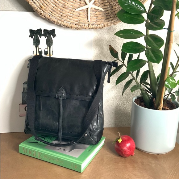 The Sak | Bags | The Sak Ventura Leather Convertible Backpack | Poshmark